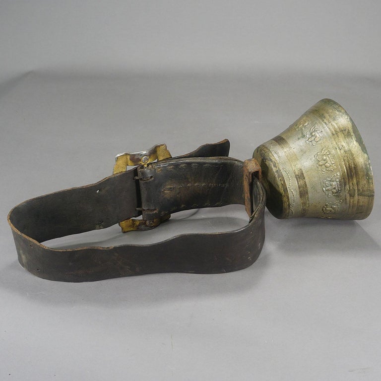 Antique Bronze Cow Bell Made in Switzerland, ca 1900 For Sale at 1stDibs