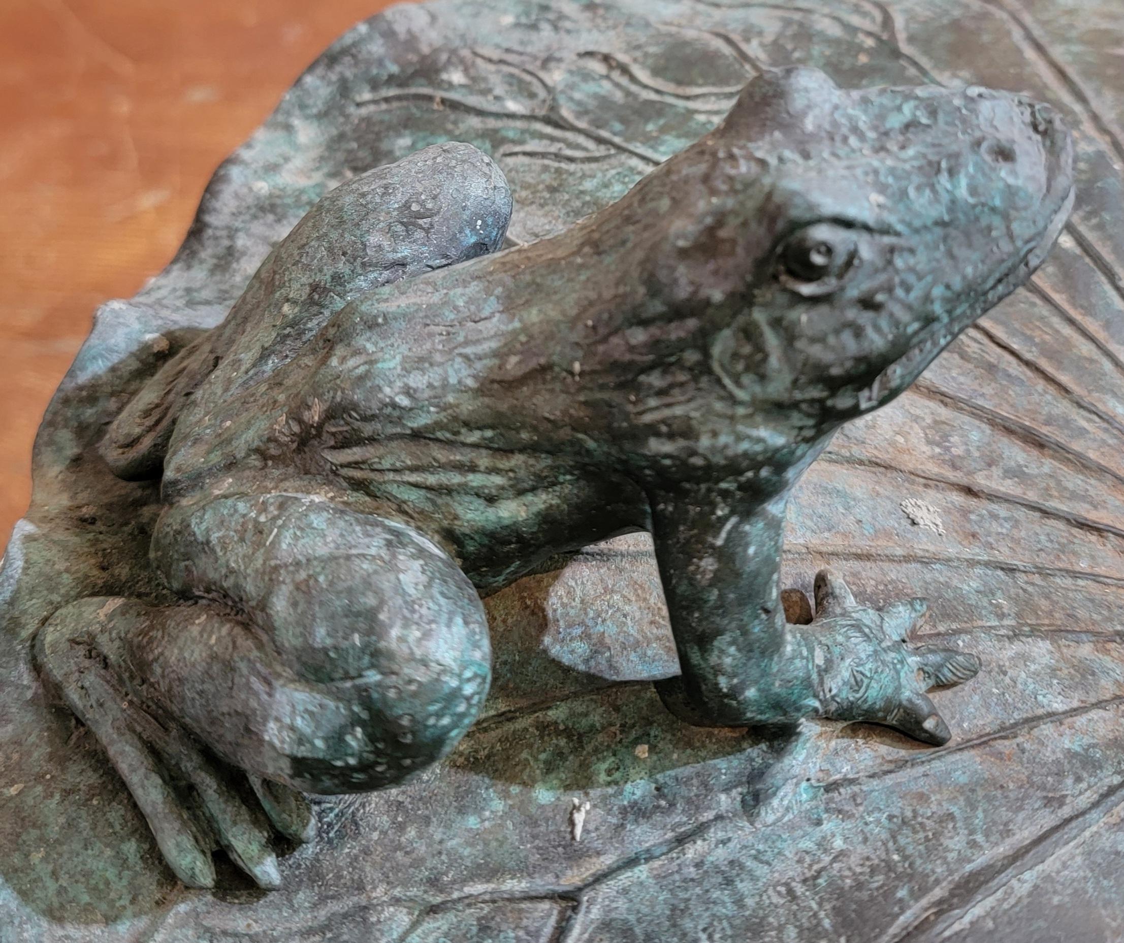 Antique Bronze Fountain of Lilly Pad For Sale at 1stDibs