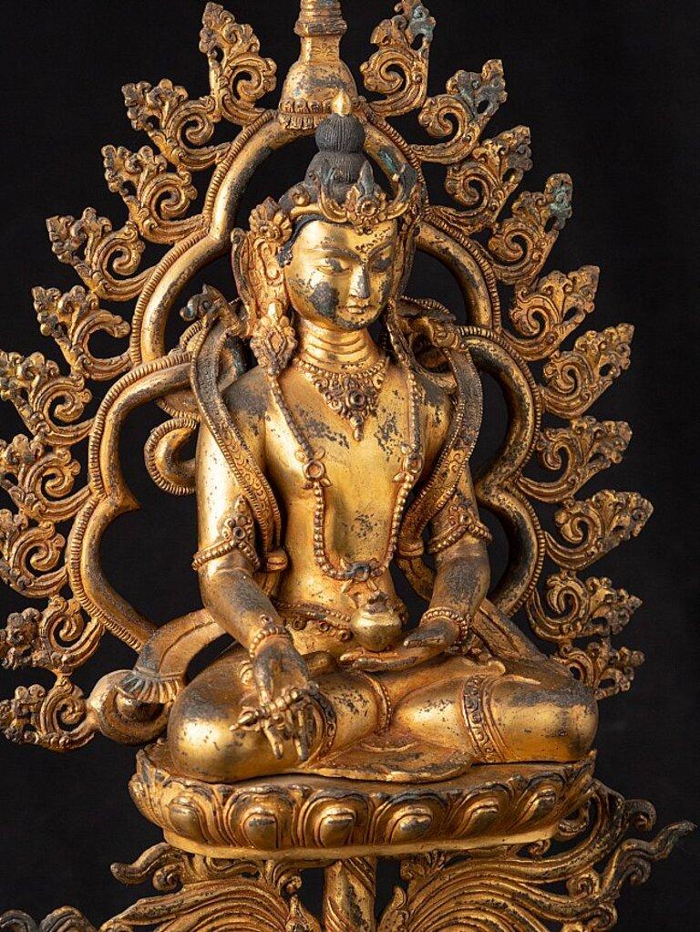 Antique bronze Nepali Buddha statue from Nepal For Sale at 1stDibs