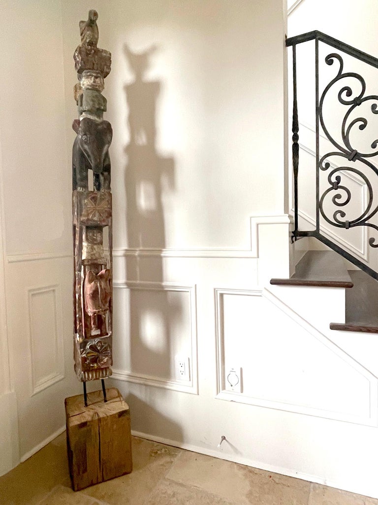 Antique Burmese Carved Architectural Wood Pole For Sale at 1stDibs