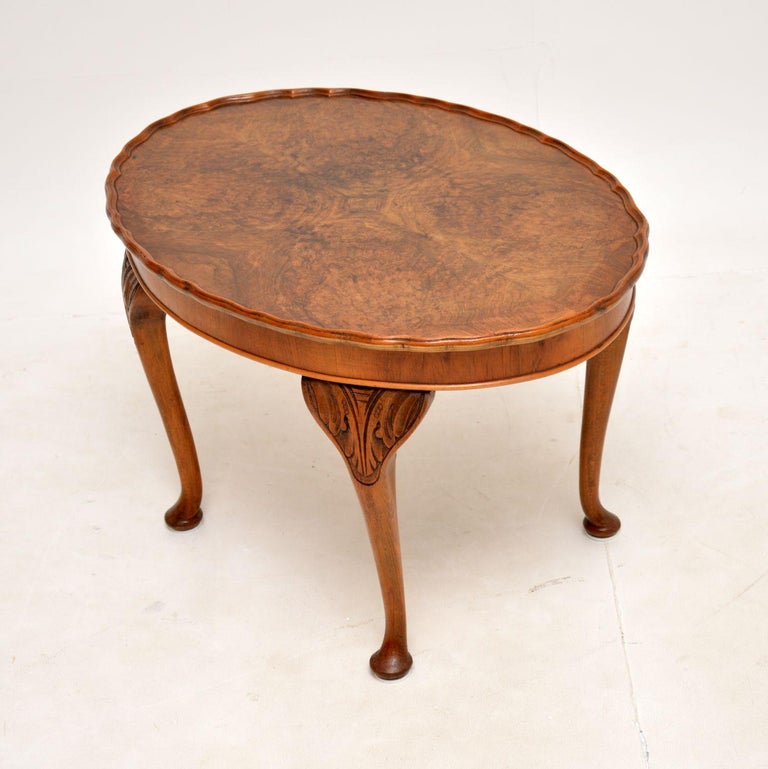 Antique Burr Walnut Pie Crust Coffee Table For Sale at 1stDibs