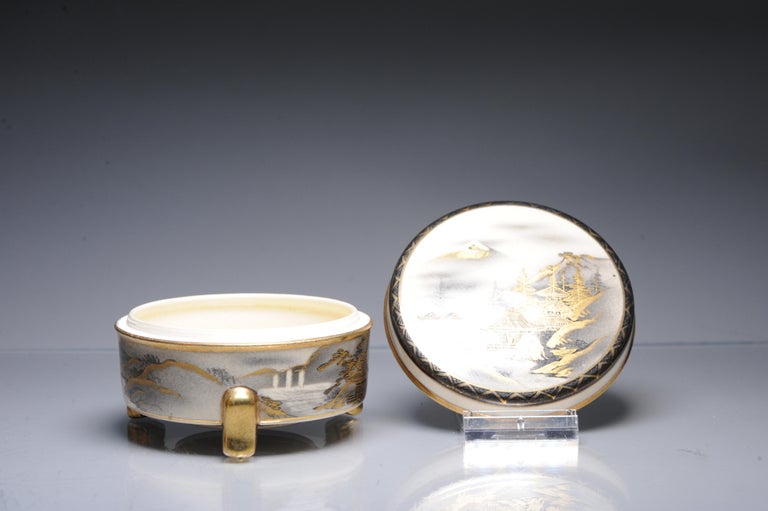 Antique Ca 1900 Japanese Meiji or Taisho Period Satsuma Powder Box with ...