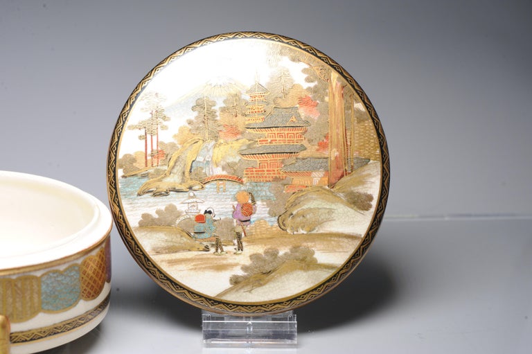 Antique ca 1900 Japanese Meiji or Taisho Satsuma Powder Box For Sale at ...