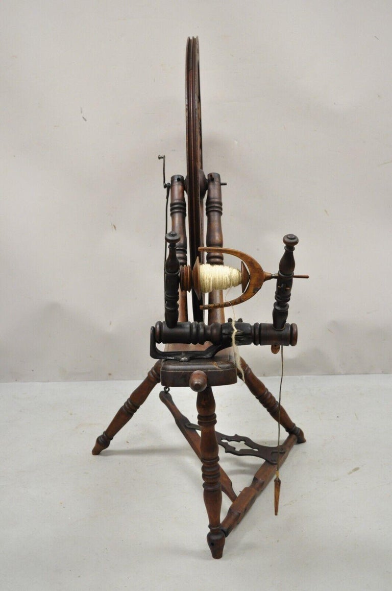Antique Canadian Primitive Country Wooden Colonial Spinning Wheel at ...
