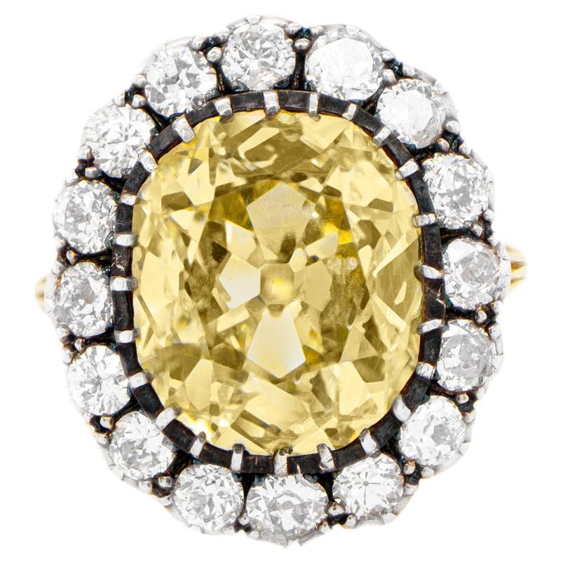 Canary Yellow Diamond Ring For Sale at 1stDibs