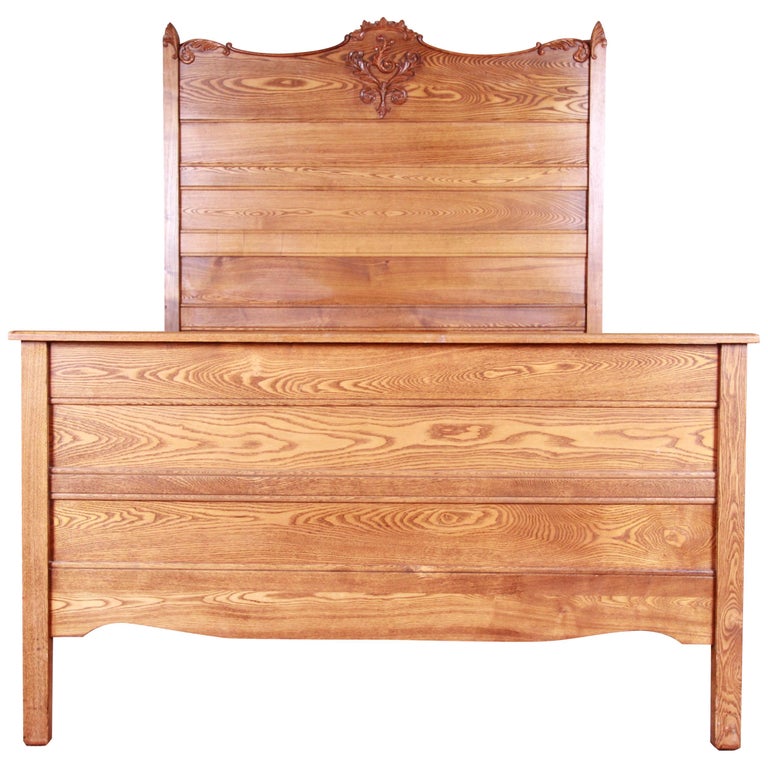 Antique Carved Oak Full Size Bed, circa 1900 at 1stDibs