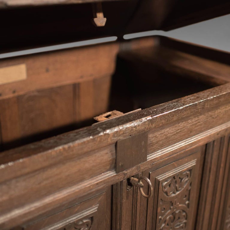 Antique Chest, Oak Ships Trunk, Late 17th Century at 1stDibs