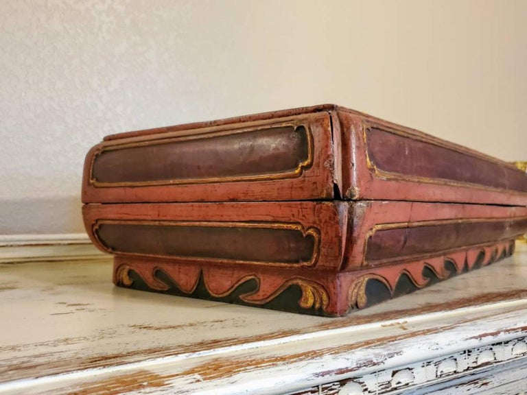 Antique Chinese Food Presentation Covered Box For Sale at 1stDibs
