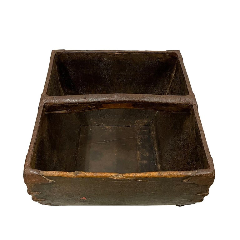 Antique Chinese Official Wooden Rice Grain Bucket For Sale at 1stDibs