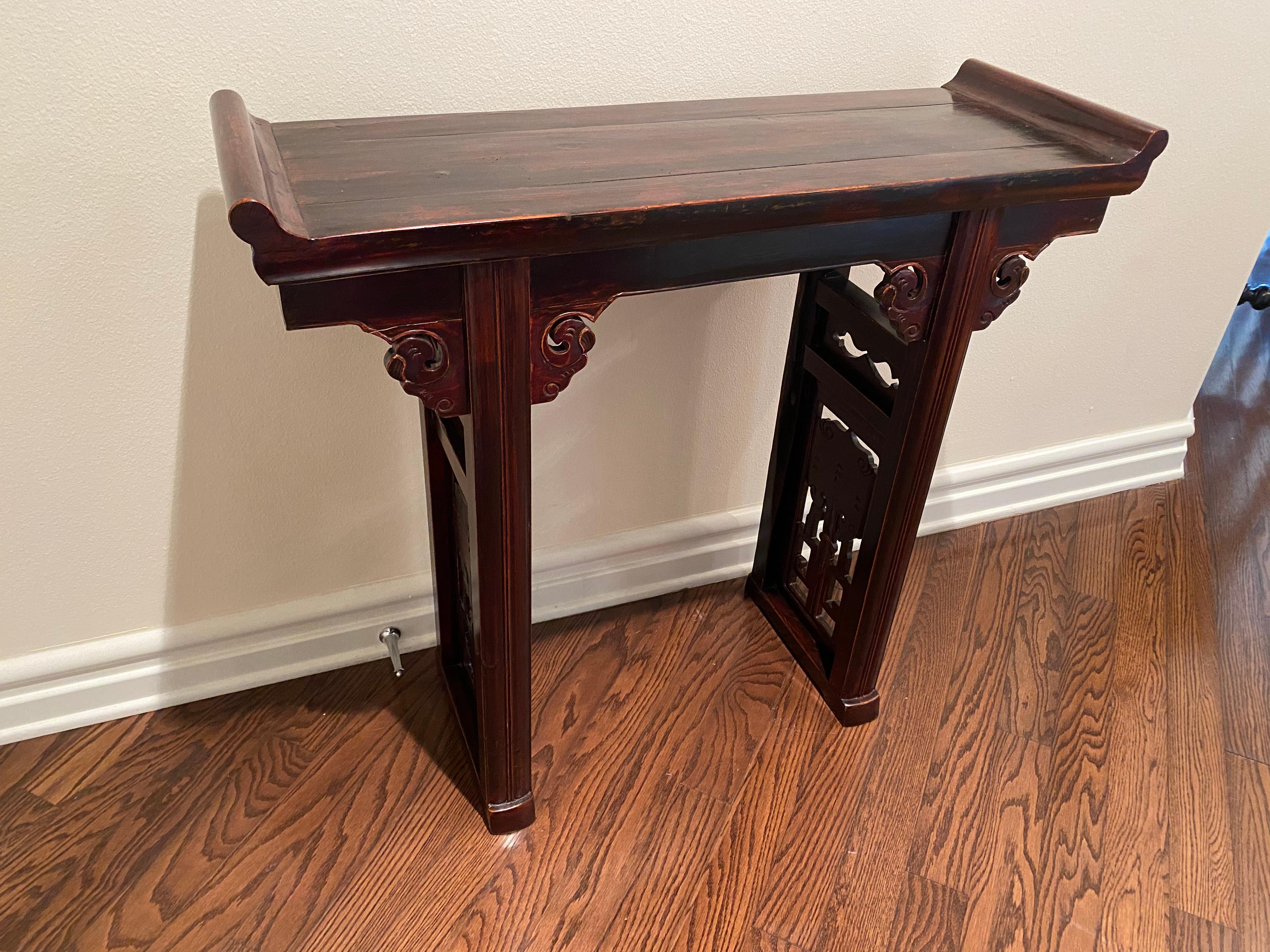 Antique Chinese Small Altar Table at 1stDibs