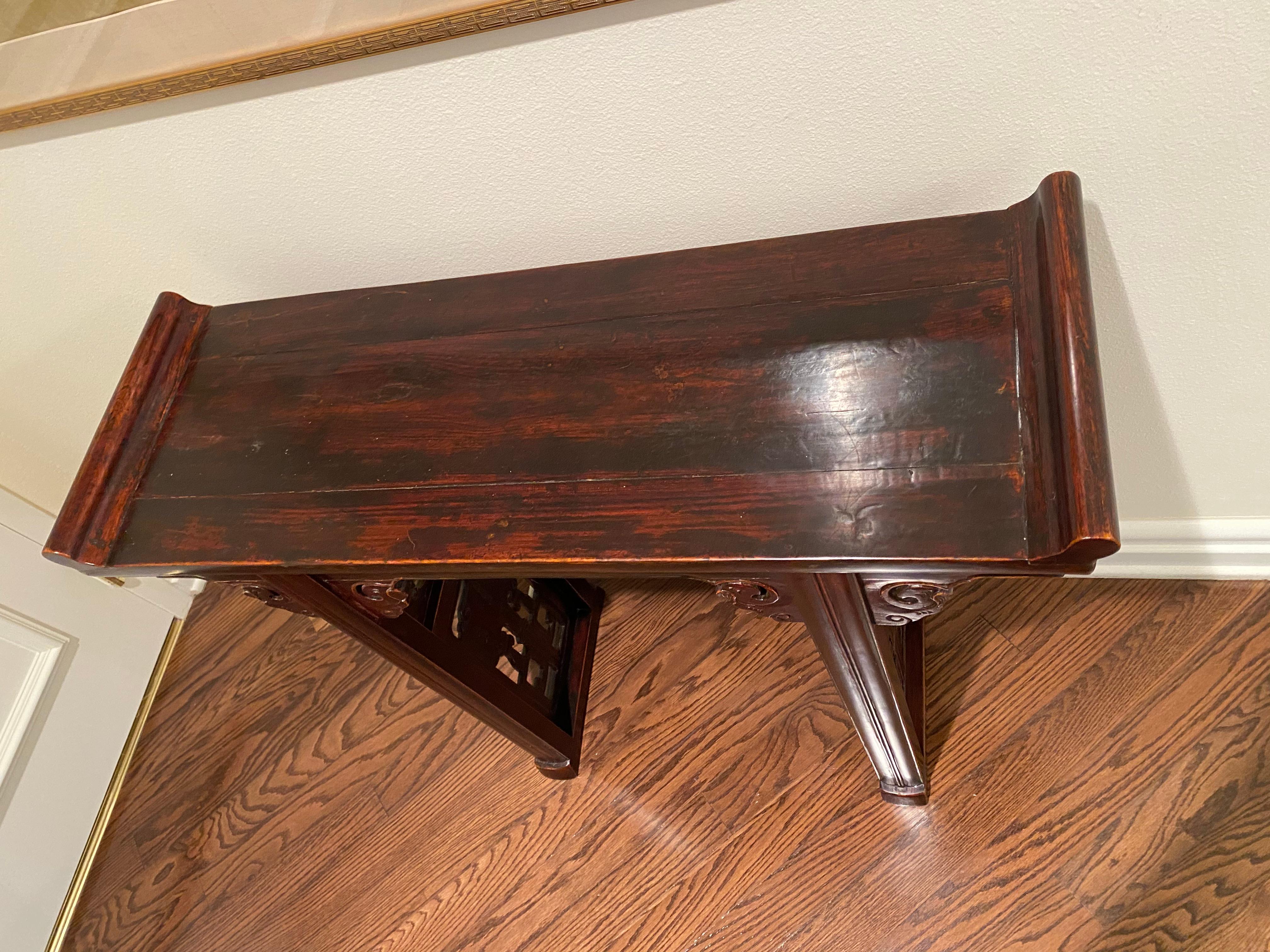 Antique Chinese Small Altar Table at 1stDibs