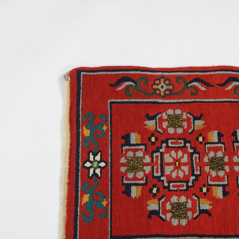 Antique Chinese Wool Rug with Stylized Foliate Design, 20th Century For ...