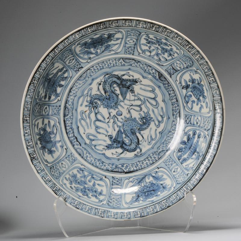 Antique Chinese Zhangzhou Swatow Landscape Dragon Charger, China, Ming ...