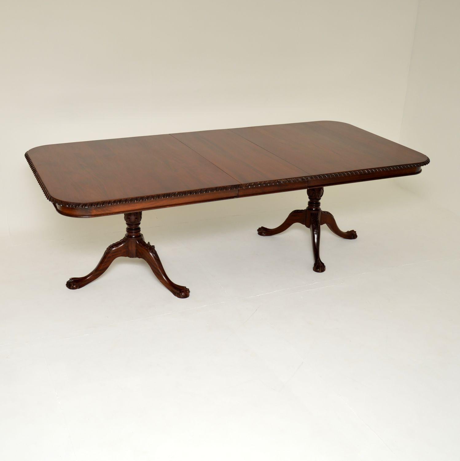 Antique Chippendale Style Extending Dining Table at 1stDibs