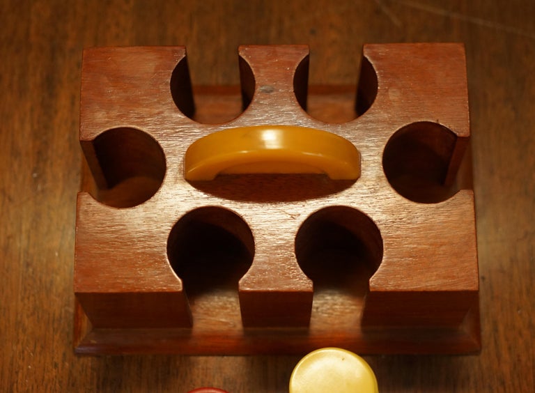 ANTIQUE CIRCA 1920 ART DECO CASION CHIP POKER SET WiTH BAKELITE HANDLE ...