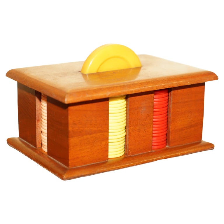 ANTIQUE CIRCA 1920 ART DECO CASION CHIP POKER SET WiTH BAKELITE HANDLE ...