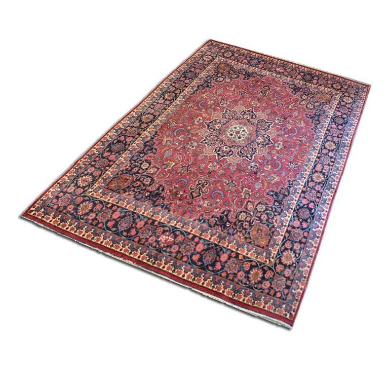 Antique Classic Rug, Meshed Design For Sale at 1stDibs