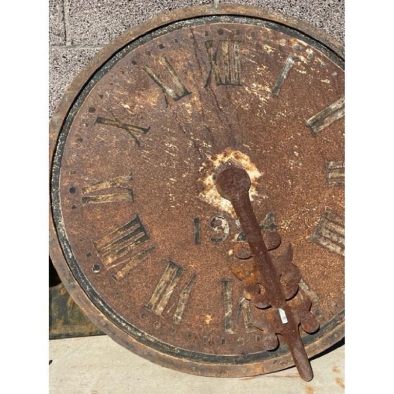 Antique Clock Face Rust and Black, 1924, AC-0124 For Sale at 1stDibs