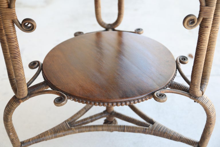 Antique Clover Leaf Table At 1stdibs Clover Table Cloverleaf Table