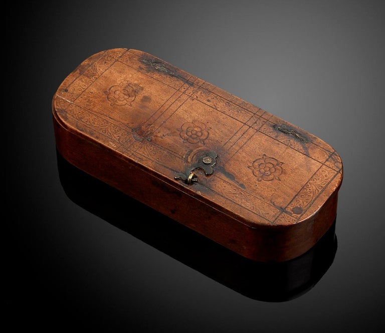 Antique Coin Scales, 17th Century For Sale at 1stDibs