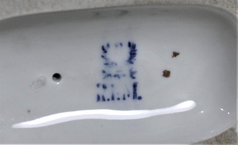 Antique Continental Ceramic Pink and Gilt Striped Shell or Oil Lamp ...