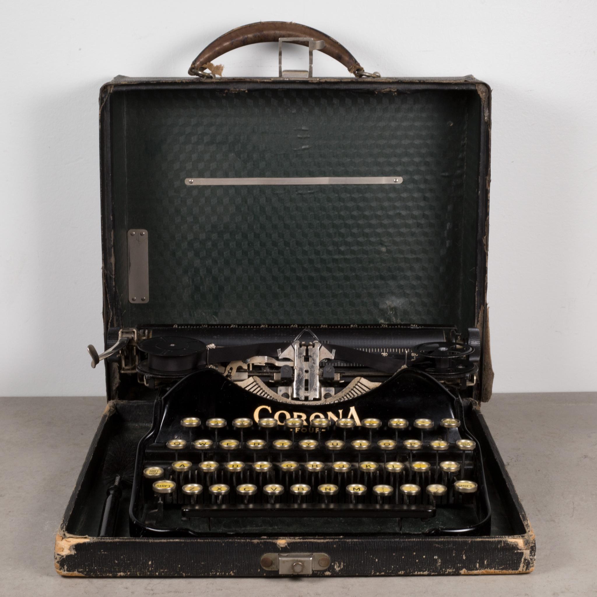 Antique Corona Four Portable Typewriter C.1924 at 1stDibs | corona four ...