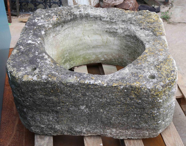 Antique Cotswold Limestone Well For Sale at 1stDibs