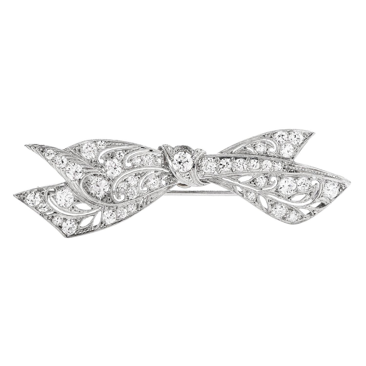 Antique Deco Diamond Platinum Ribbon-Bow Pin Brooch For Sale at 1stDibs