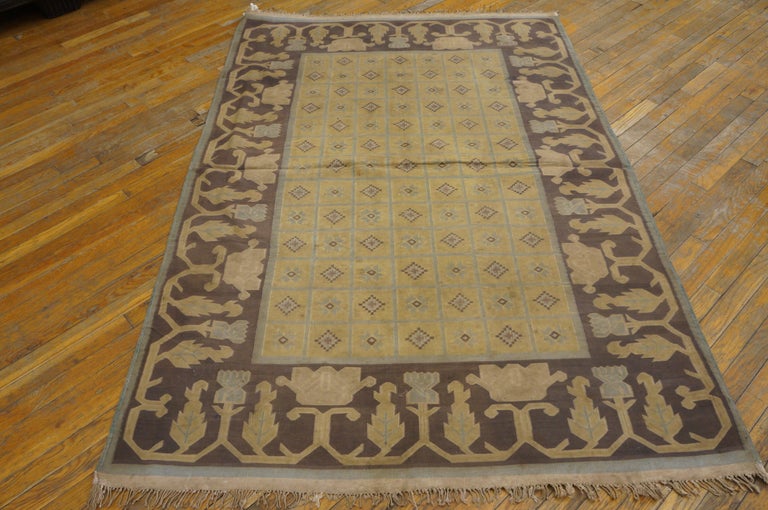 Antique Dhurrie Indian Rug 4' 8" x 6' 10" For Sale at 1stDibs