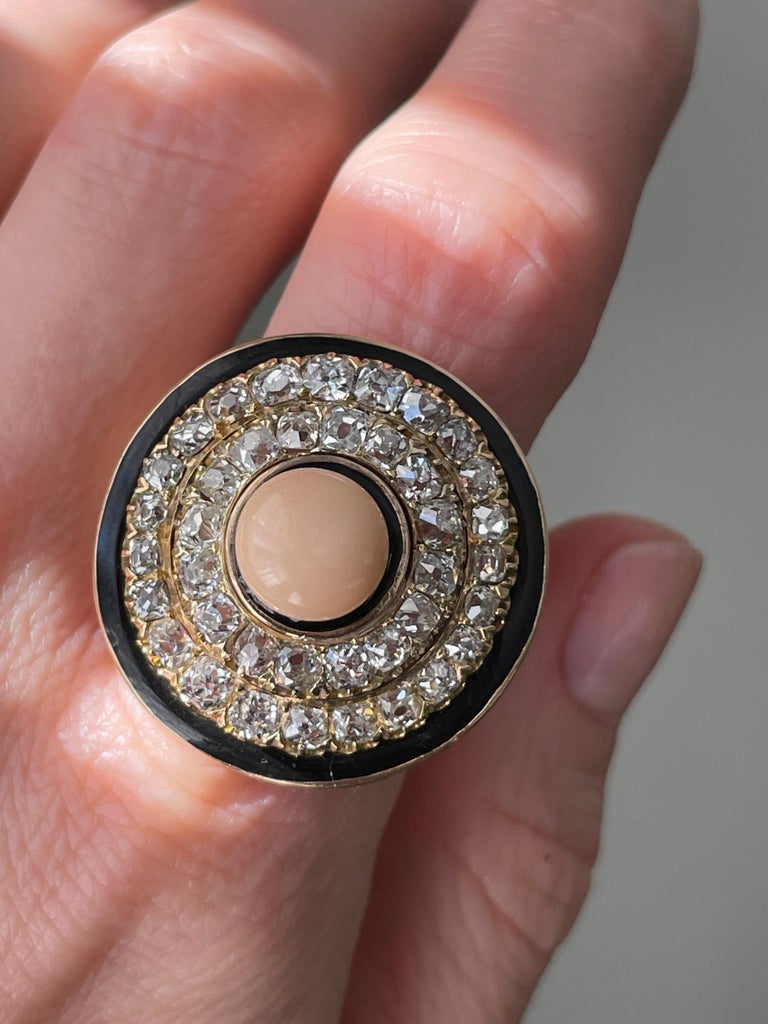 Antique Diamond and Conch Pearl Halo Ring For Sale at 1stDibs
