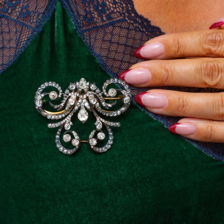 Tiara Convertible Diamond Antique Brooch For Sale at 1stDibs