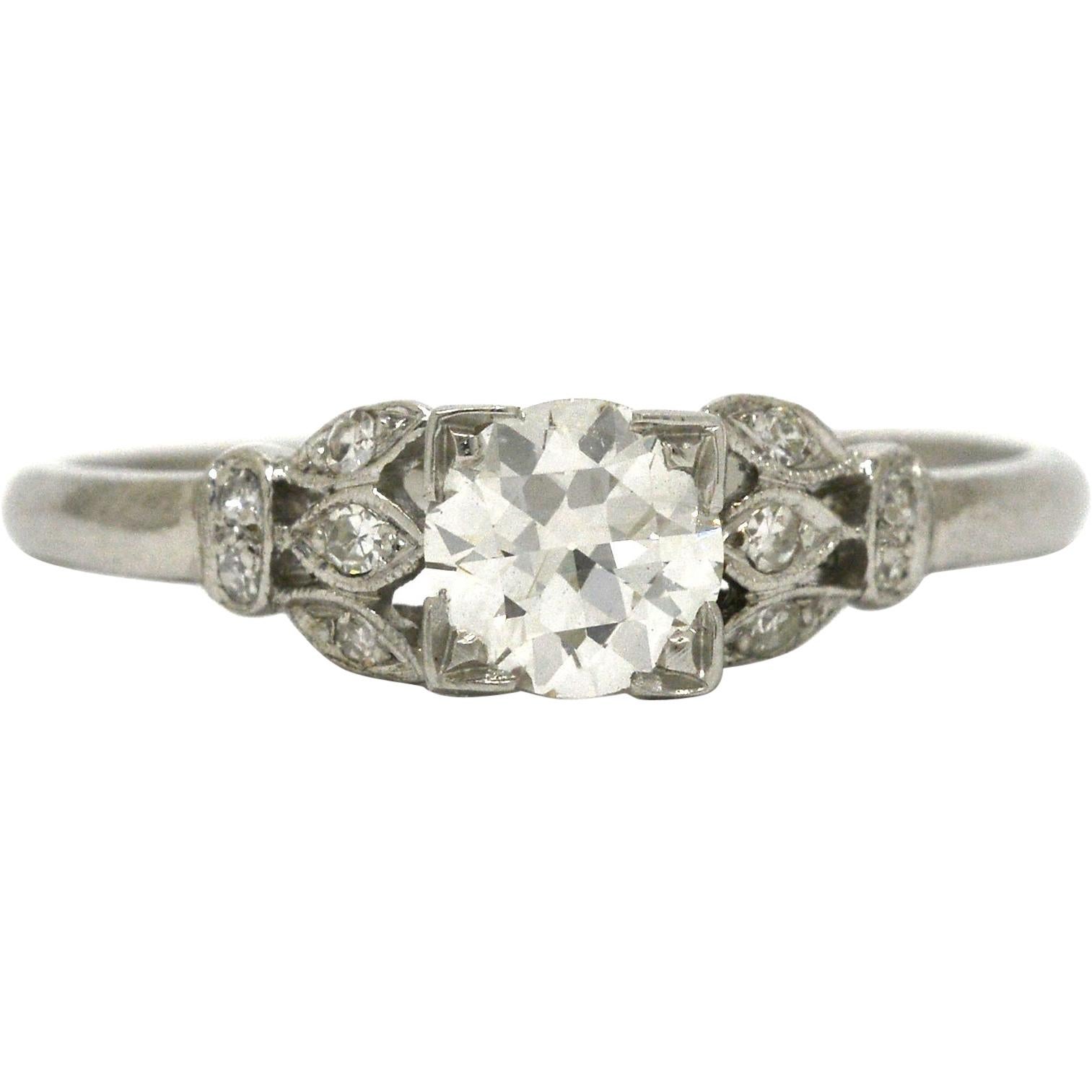 Antique Diamond platinum Engagement ring at 1stdibs