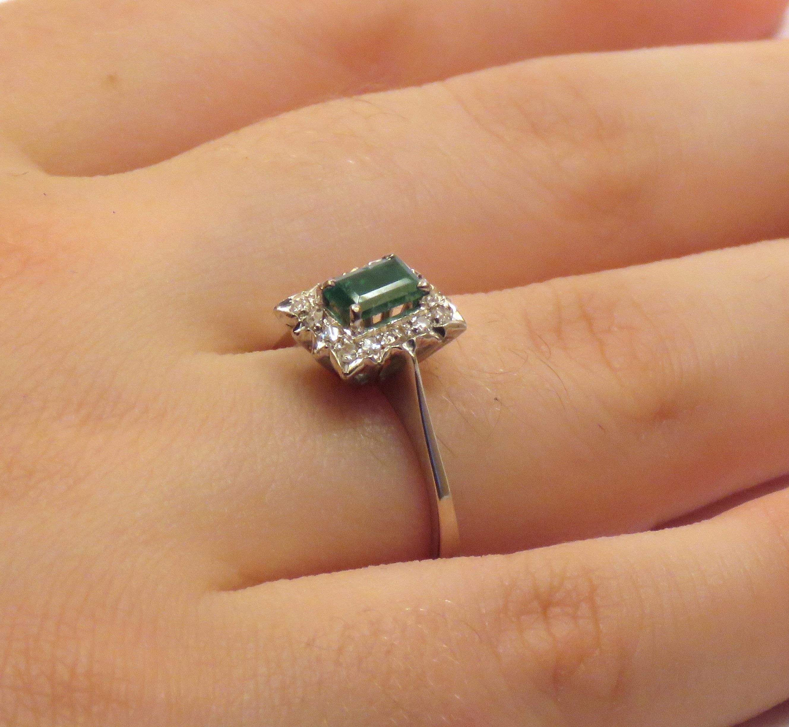 Antique Diamonds .40 Emerald 18 Karat White Gold Ring at 1stDibs ...