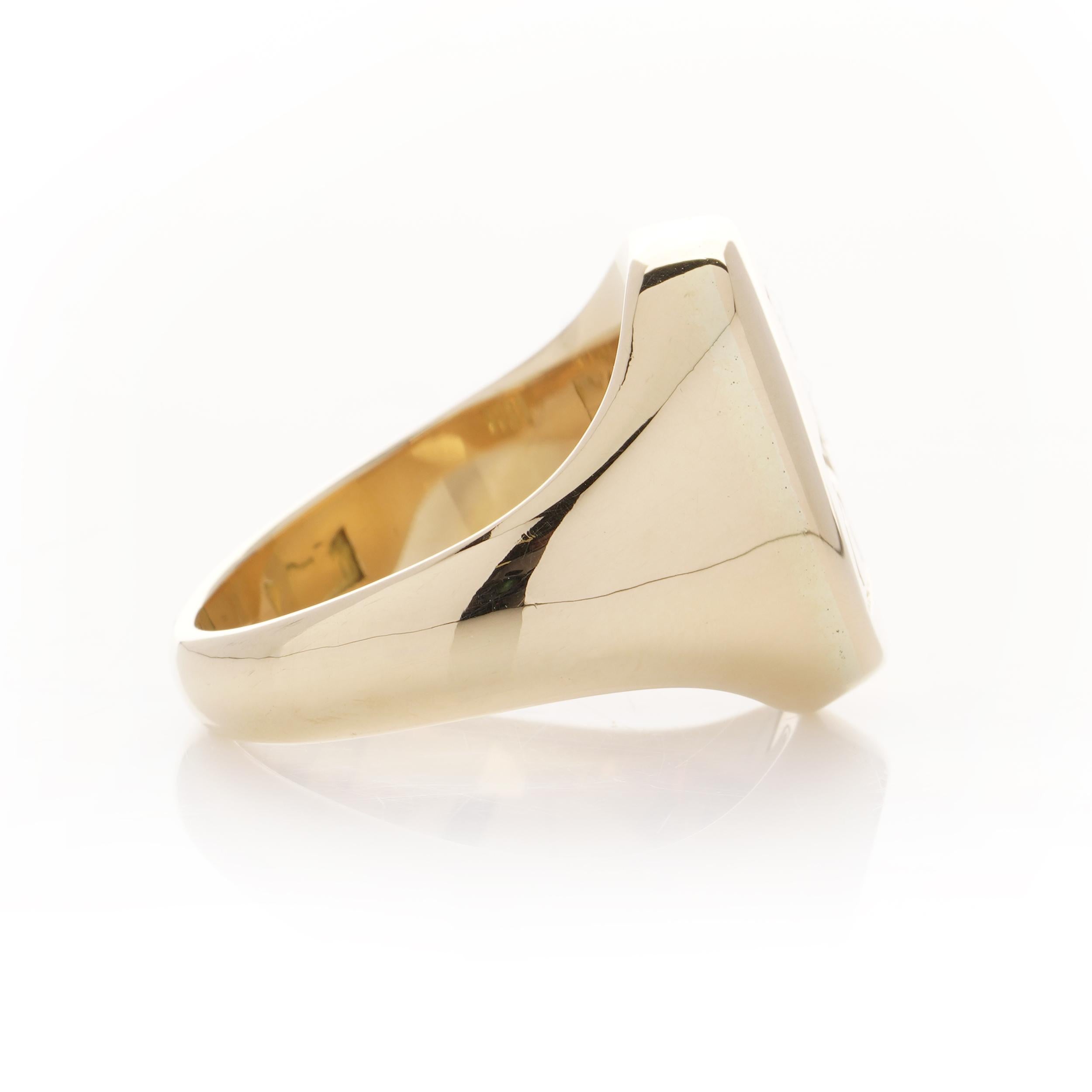 Antique Early Edwardian 18 Karat Yellow Gold Oval Shaped Signet Ring ...