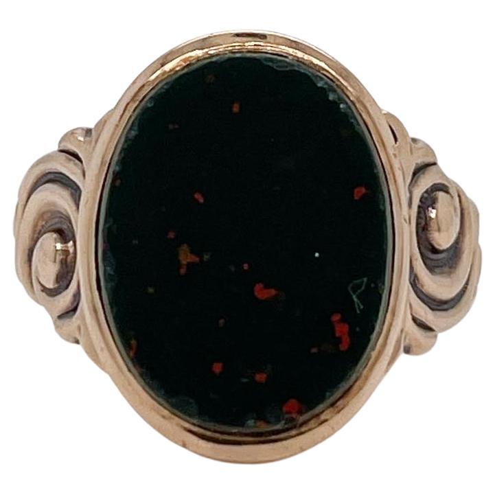 Antique Edwardian Gold and Bloodstone Cabochon Signet Ring at 1stDibs