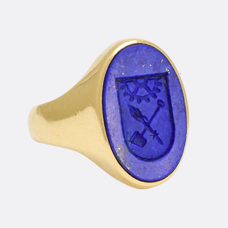 Antique Edwardian Goldsmith's Intaglio Lapis Signet Ring at 1stDibs
