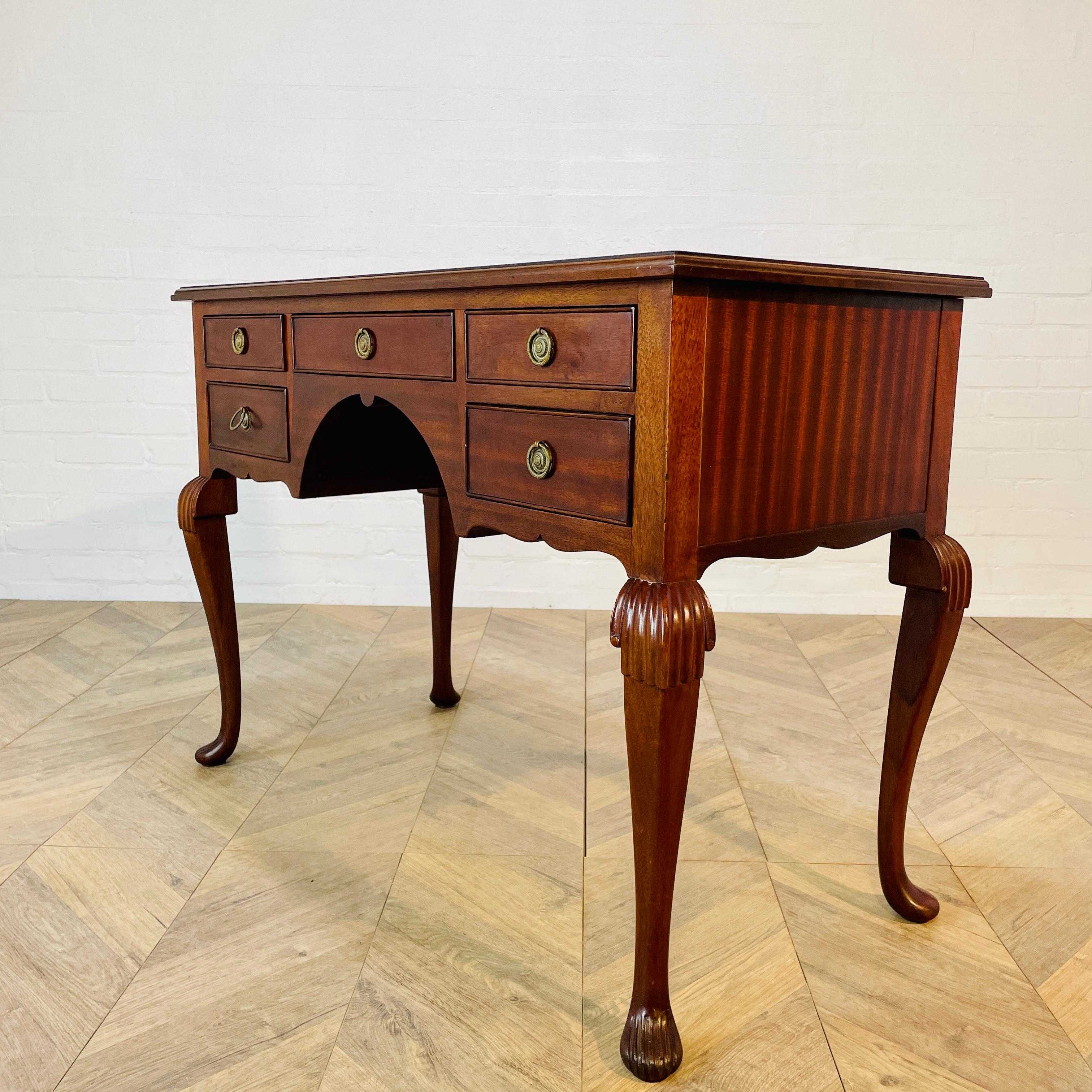 Antique Edwardian Mahogany Desk, circa 1910s For Sale at 1stDibs