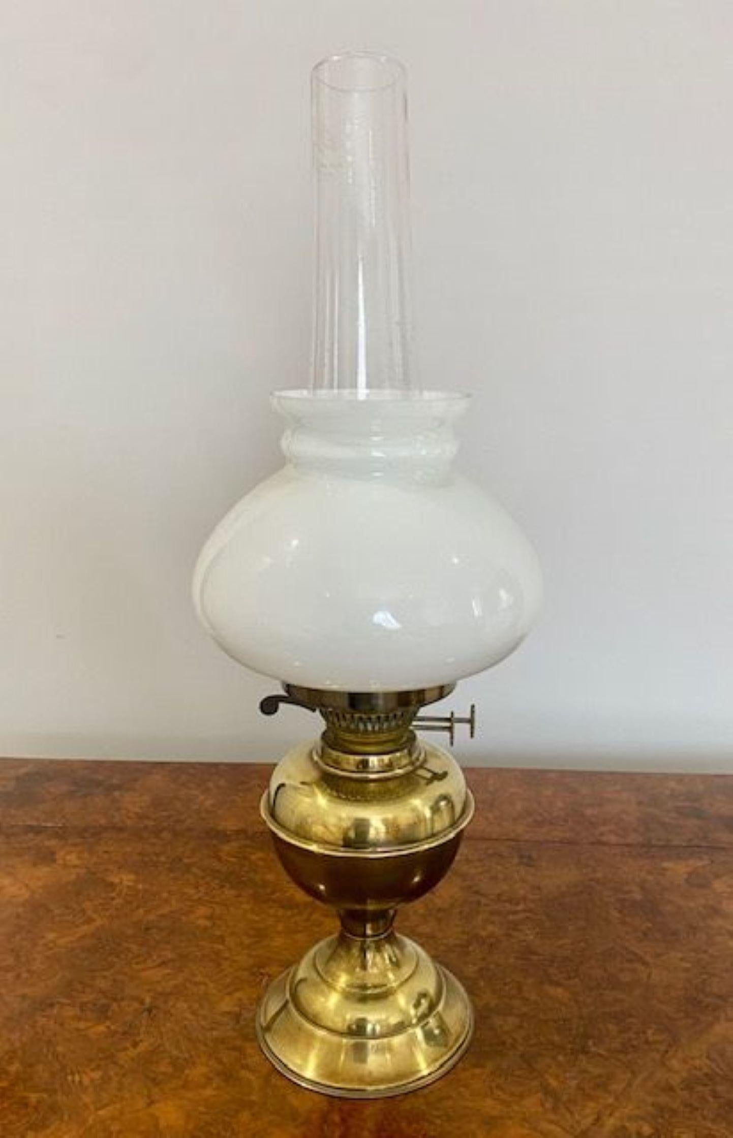 Antique Edwardian Quality Brass And Glass Oil lamp For Sale at 1stDibs