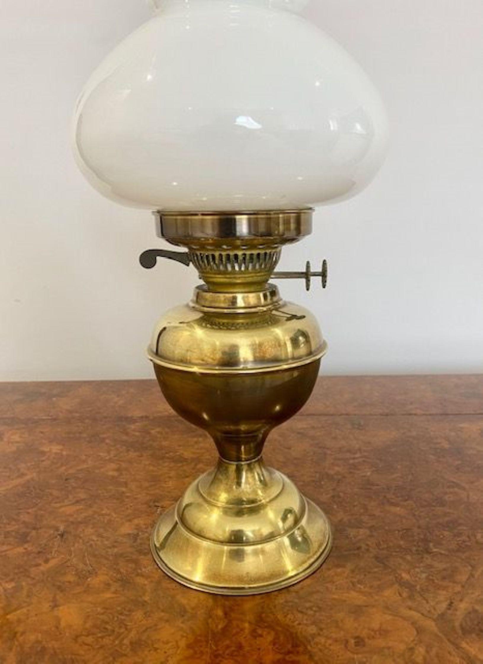 Antique Edwardian Quality Brass And Glass Oil lamp For Sale at 1stDibs