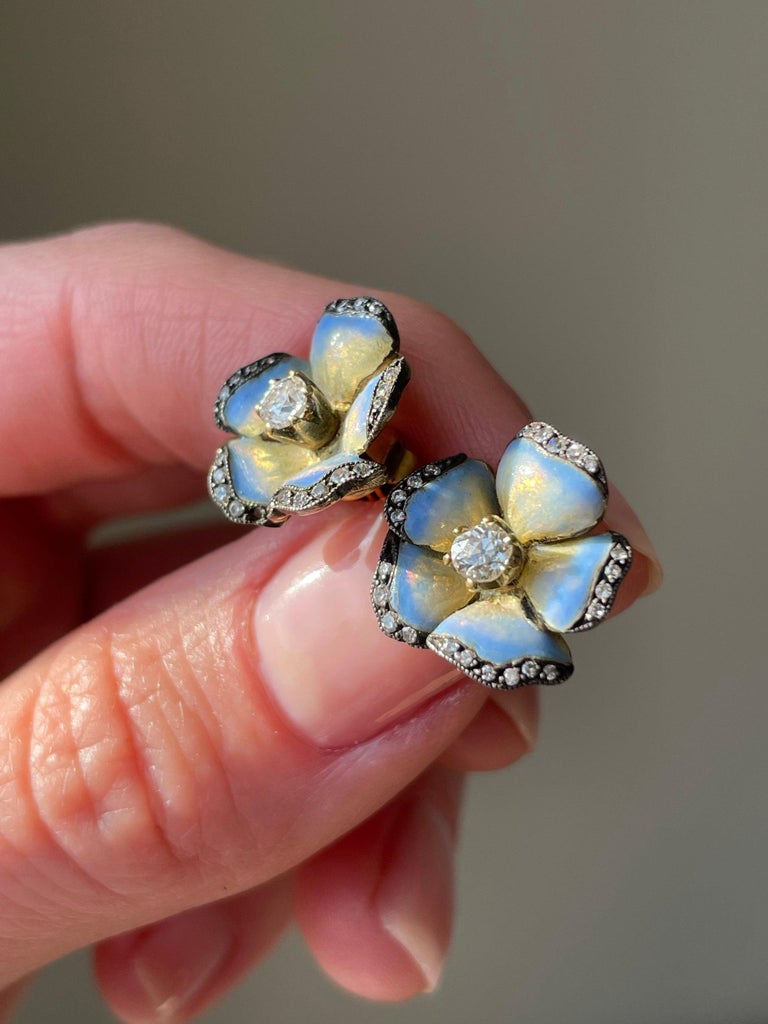 Antique Enamel and Diamond Flower Earrings For Sale at 1stDibs