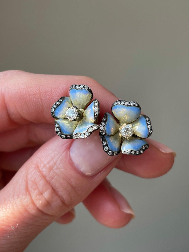 Antique Enamel and Diamond Flower Earrings For Sale at 1stDibs