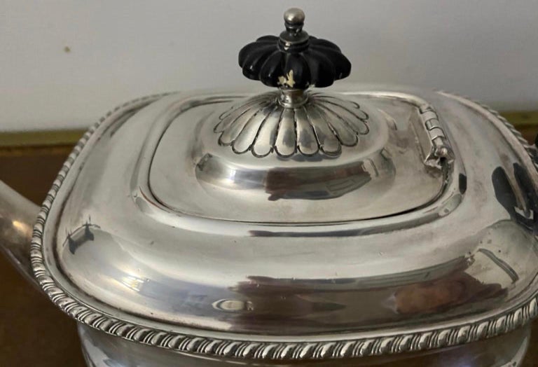 Antique English Georgian Silver Teapot For Sale at 1stDibs