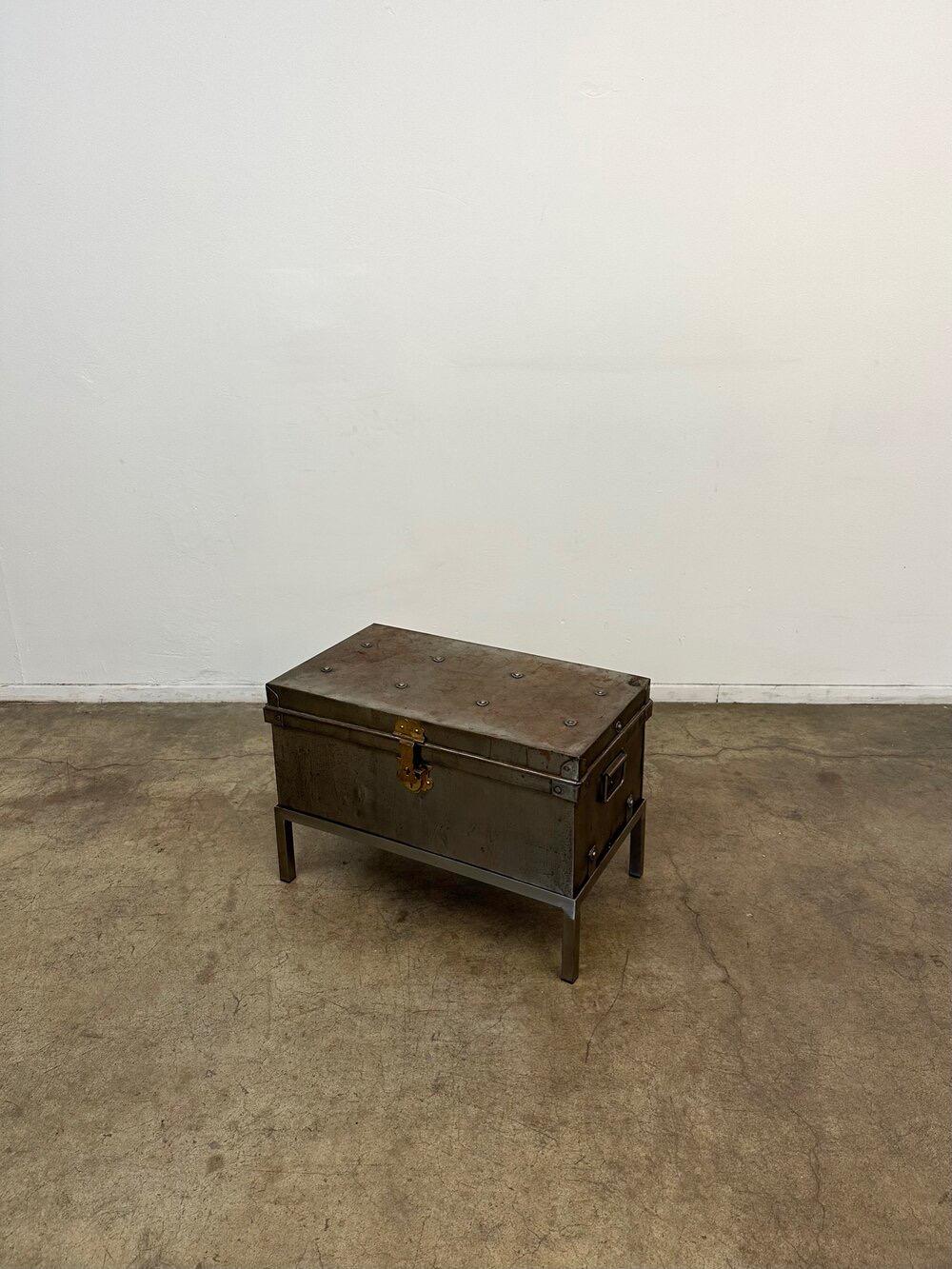 Antique English Military Trunk For Sale at 1stDibs