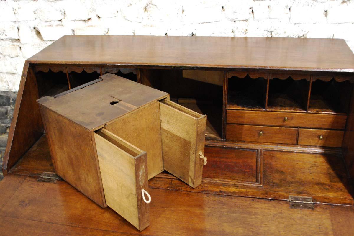 Antique English Oak Queen Anne Slant-Front Desk For Sale at 1stDibs ...