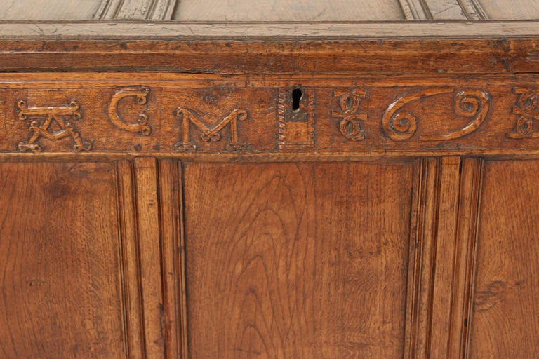 Antique English Oak Trunk at 1stDibs