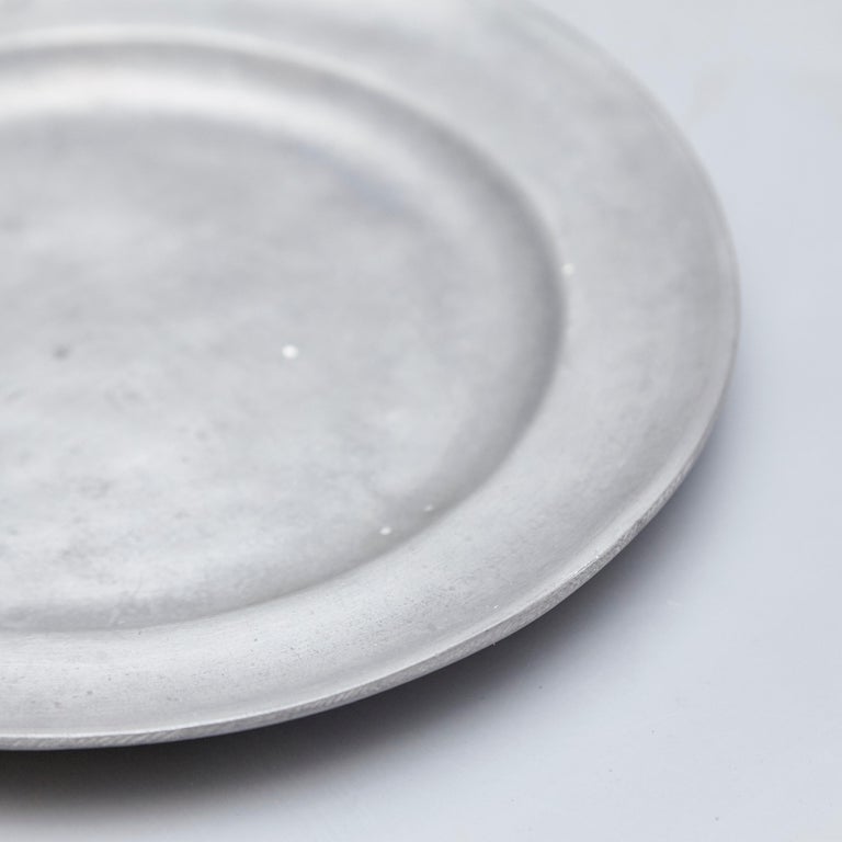 Antique English Pewter Plate For Sale at 1stDibs | antique pewter plates