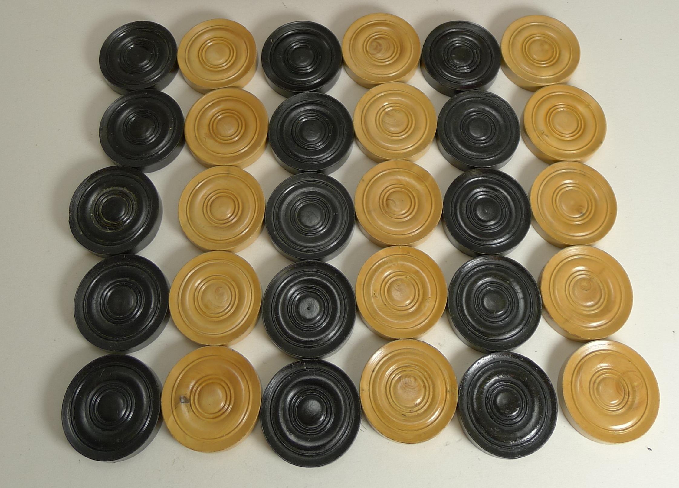Antique English Set Ebony and Boxwood Draughts/Checkers/Backgammon ...