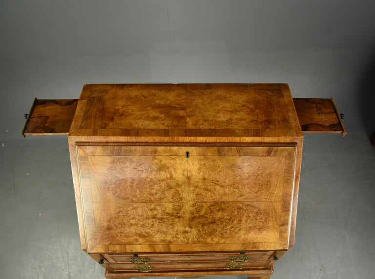 Antique English Small Queen Anne Style Burr Walnut Bureau For Sale at ...