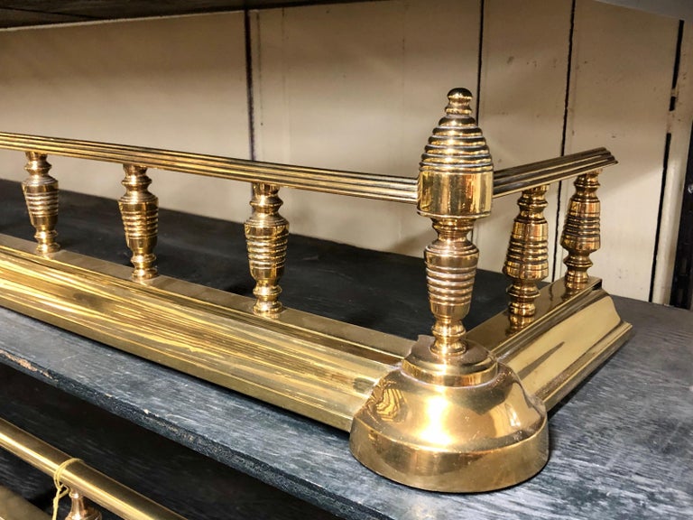 Antique English Solid Brass Reeded Bobbin Rail Type Fireplace Fender at ...