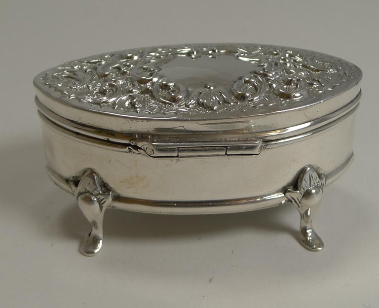 Antique English Sterling Silver Ring Box, 1905 at 1stDibs